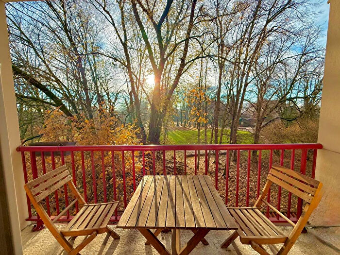 Appartement à vendre - Villeurbanne - 3 pièces - 2 chambres