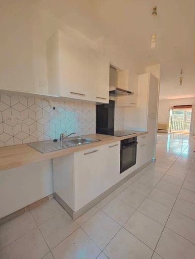 Appartement 3 pièces à Tante Victoire, Six-Fours-les-Plages, à louer