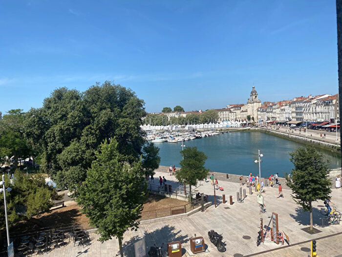 Appartement à vendre - La Rochelle, Centre-ville, Vieux-port, Marché - 3 pièces - 2 chambres