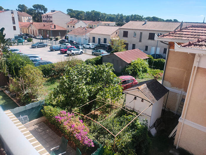 Appartement 2 pièces à louer à La Londe-les-Maures, Moulin-Vieux, Ondine, Mas d'Argent, Stade Vitria