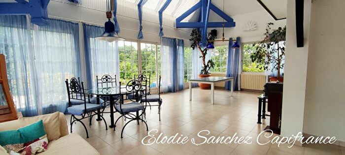 Maison à vendre - Angos - 10 pièces - 5 chambres