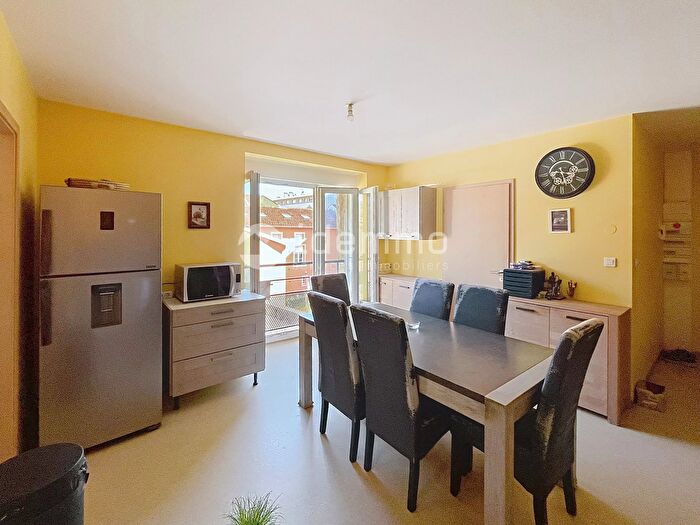 Appartement 3 pièces à Hayange, Centre-ville, à vendre