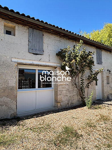 Appartement 3 pièces à louer - Saint-Médard-de-Guizières