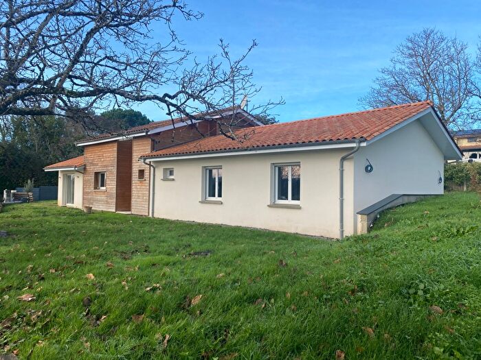 Maison à vendre - Escoussans - 7 pièces - 4 chambres