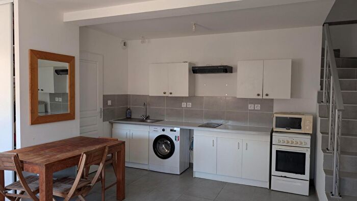 Maison 3 pièces à louer - Ponet-et-Saint-Auban