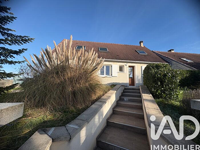 Maison à vendre - Soucy - 6 pièces - 5 chambres