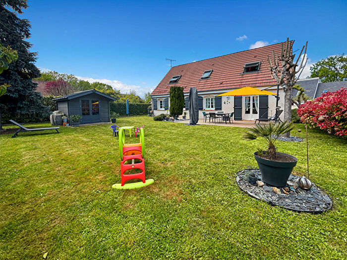 Maison 8 pièces à Vaux-le-Pénil, à vendre