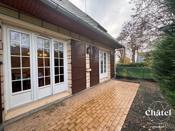 Maison à vendre - Fleurines - 5 pièces - 4 chambres