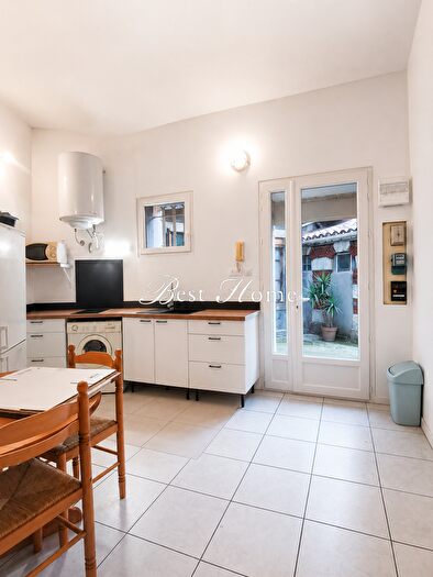 Appartement 2 pièces à louer à Nîmes, Jean Jaurès