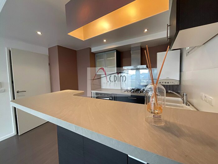 Appartement à vendre - Dammarie-les-Lys, LAbbaye du Lys, Centre-ville, Soubiron - 3 pièces