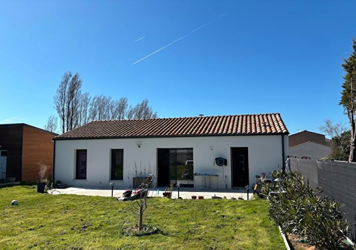 Maison à vendre - Le Bernard - 3 pièces - 2 chambres