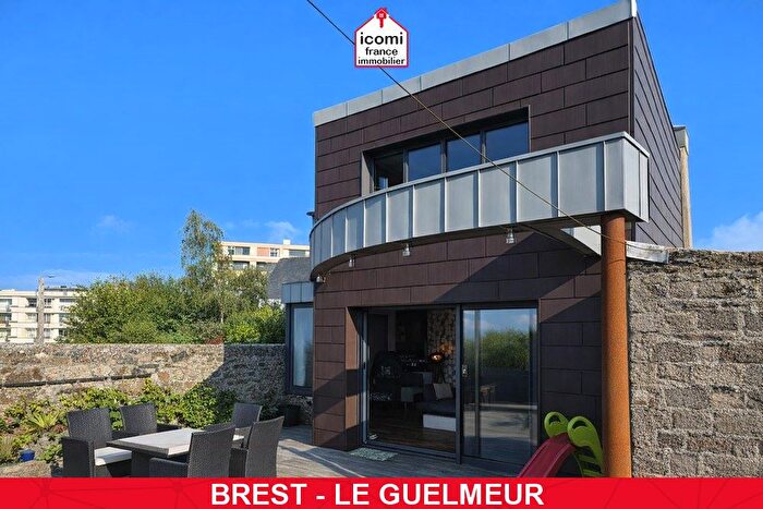 Brest, Saint-Marc, Kérampéré : Maison 6 pièces à vendre