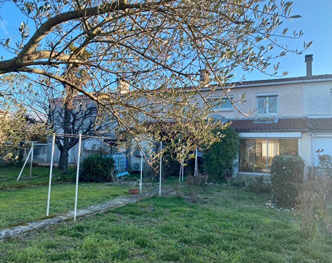 Maison à vendre - Aussillon - 6 pièces - 4 chambres