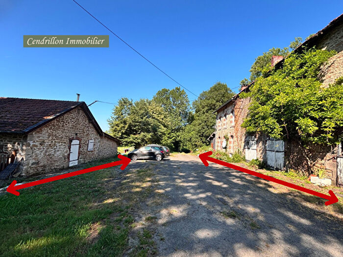 Maison à vendre - Saint-Pierre-Chérignat - 12 pièces - 4 chambres