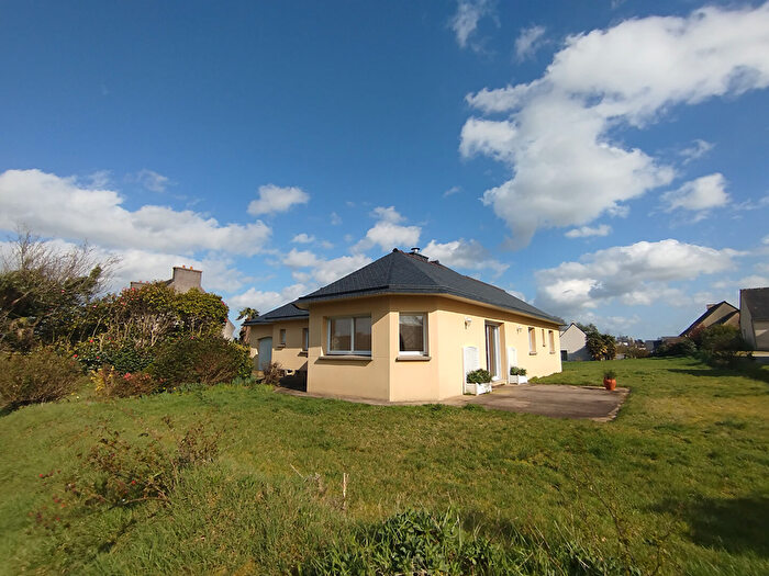 Landivisiau : Maison 5 pièces à vendre