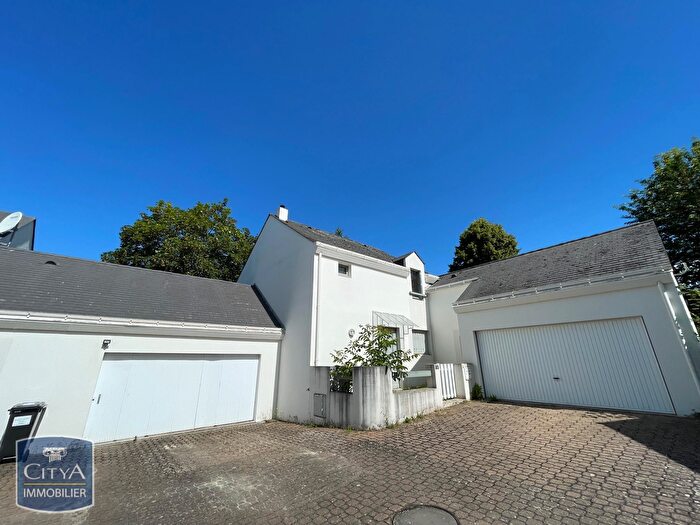 Maison à vendre - Benais - 5 pièces - 4 chambres