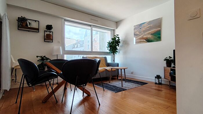 Appartement à vendre - Dinard, Centre-ville, Plage de lEcluse, Pointe du Moulinet - 3 pièces - 2 chambres