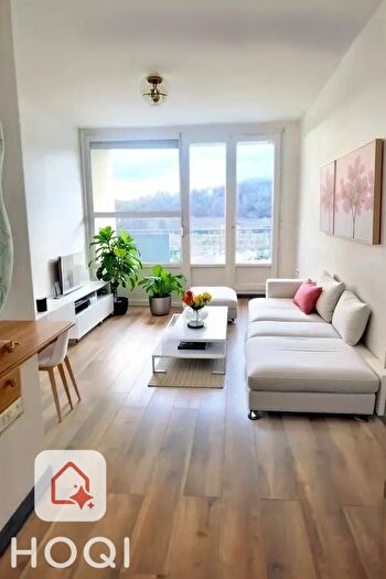 Appartement à vendre - Fontaines-sur-Saône - 3 pièces - 2 chambres