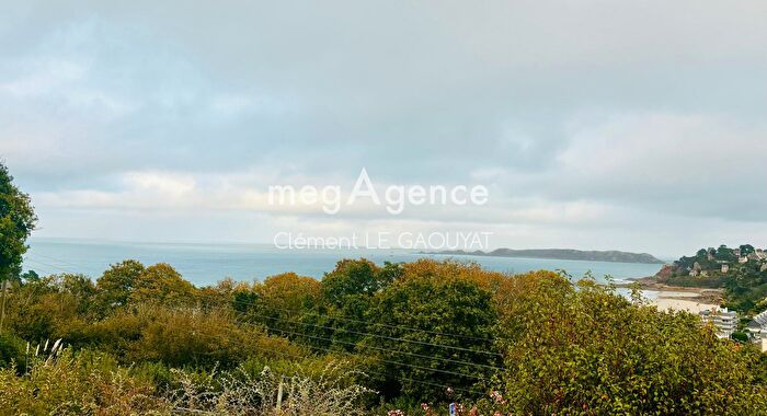 Maison à vendre - Perros-Guirec - 6 pièces - 4 chambres