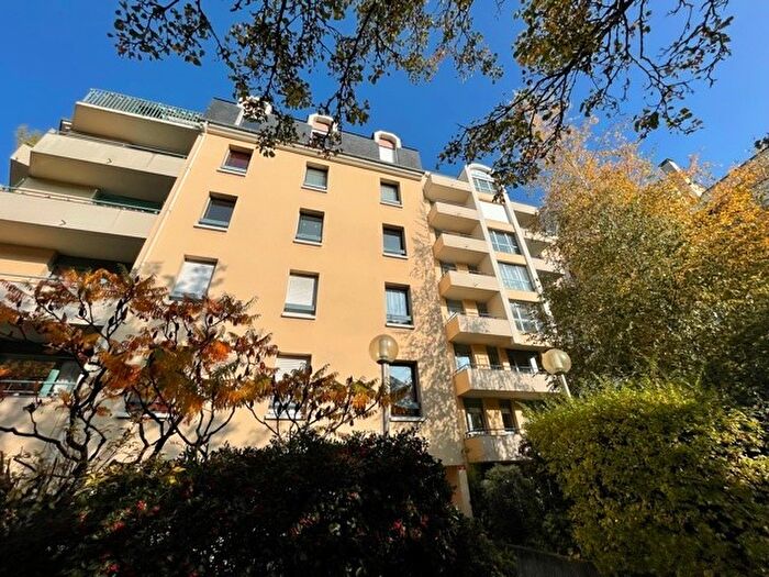 Appartement 2 pièces à Quartiers Centre, Saint-Anne, à louer