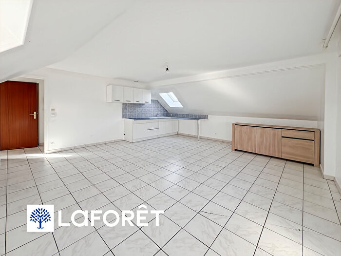 Appartement 3 pièces à Viry-Châtillon, Port, Aviation, à louer