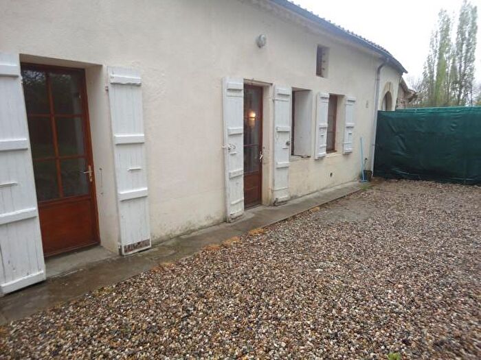 Maison à louer - Condom - 5 pièces - 3 chambres