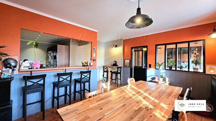 Maison à vendre - Dauzat-sur-Vodable - 7 pièces - 4 chambres