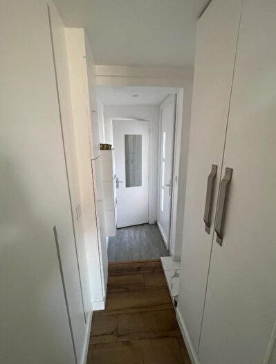 Champigny-sur-Marne, Le Plateau : Appartement 1 pièce à louer