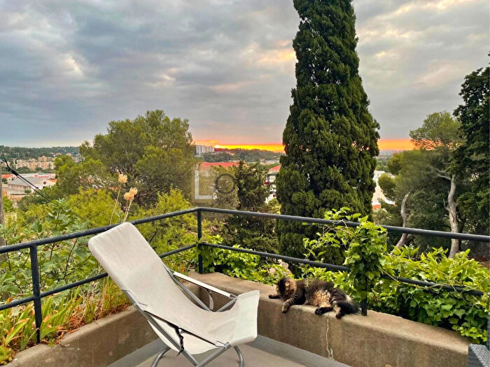 Appartement à vendre - Nîmes - 3 pièces - 2 chambres