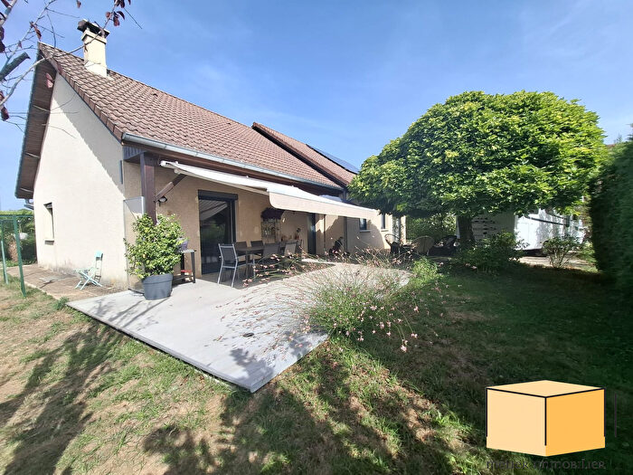Maison 5 pièces à Belley, à vendre