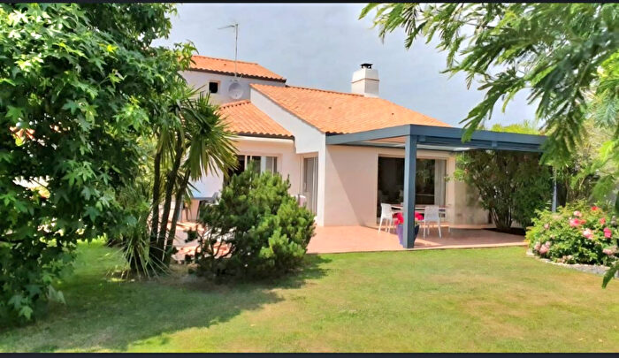 Maison à vendre - Les Sables-dOlonne, Les Roses, Route du Château dOlonne - 7 pièces - 5 chambres