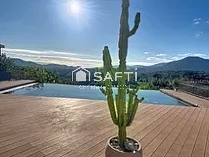 Maison 5 pièces à vendre à Afa