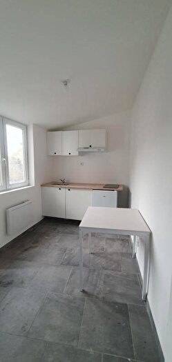 Appartement 1 pièce à louer à Montplaisir-Sous Le Bois-Douzies-Faubourg Saint Quentin, Maubeuge