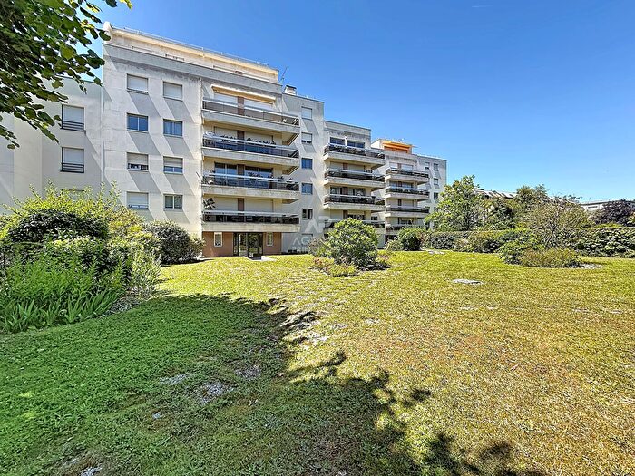 Appartement 2 pièces à Chatou, Est, à vendre