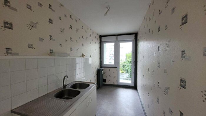Appartement 3 pièces à louer à Cité Bretonnie-Chatelet-Favieres-Conches, Montluçon