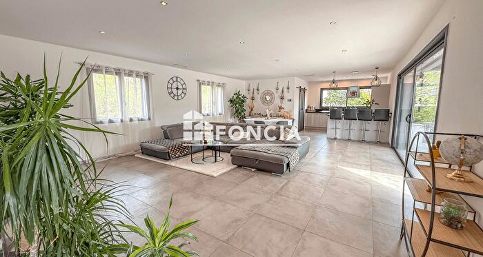 Maison à vendre - Saint-Hippolyte-du-Fort - 4 pièces - 3 chambres