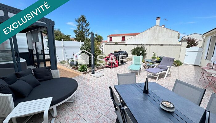 Maison 11 pièces à Saint-Michel-en-l'Herm, à vendre