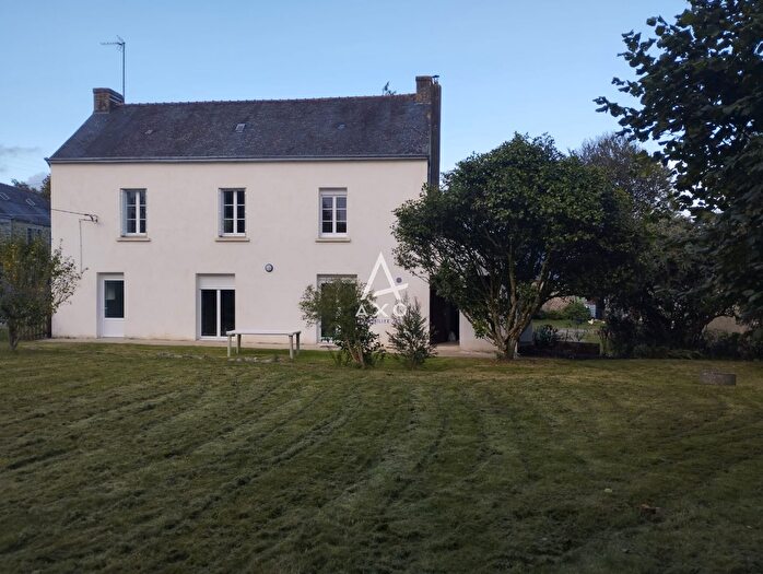 Maison 5 pièces à vendre à Querrien