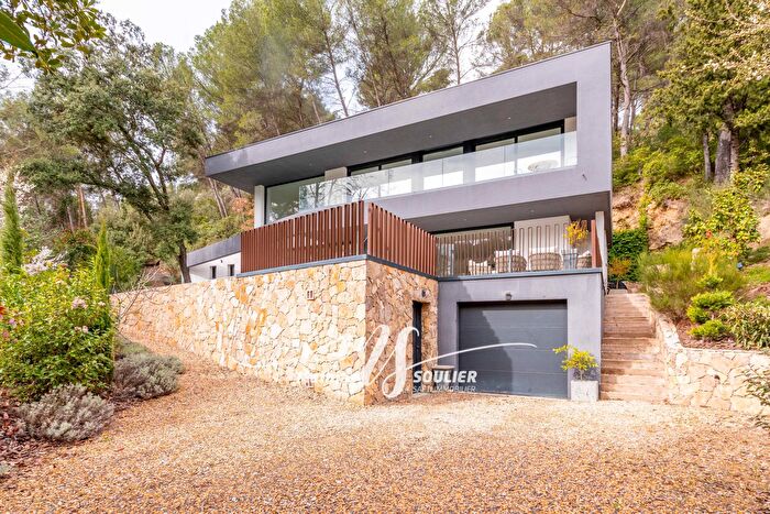 Saint-Marc-Jaumegarde : Maison 5 pièces à vendre