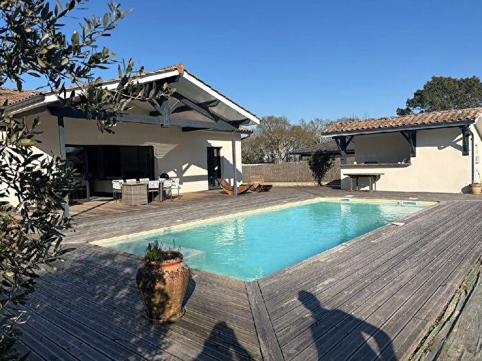 Maison à vendre - Casteljaloux - 4 pièces - 3 chambres