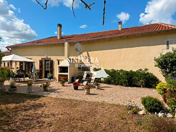 Maison à vendre - Ribérac - 4 pièces - 3 chambres