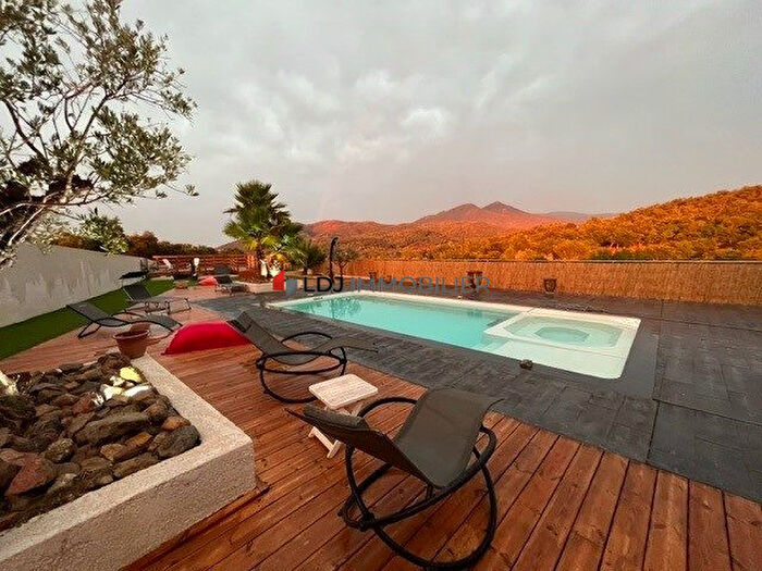 Maison à vendre - Maureillas-las-Illas - 5 pièces - 4 chambres