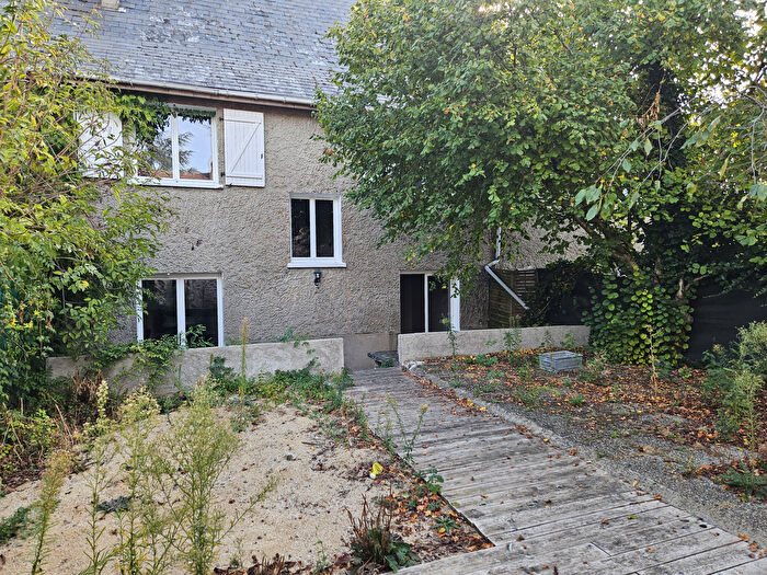 Roinville : Maison 7 pièces à louer