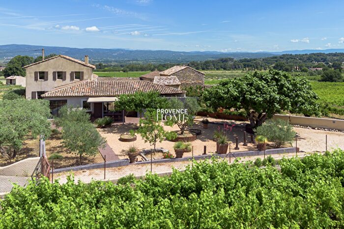 Maison à vendre - Oppède - 6 pièces - 3 chambres