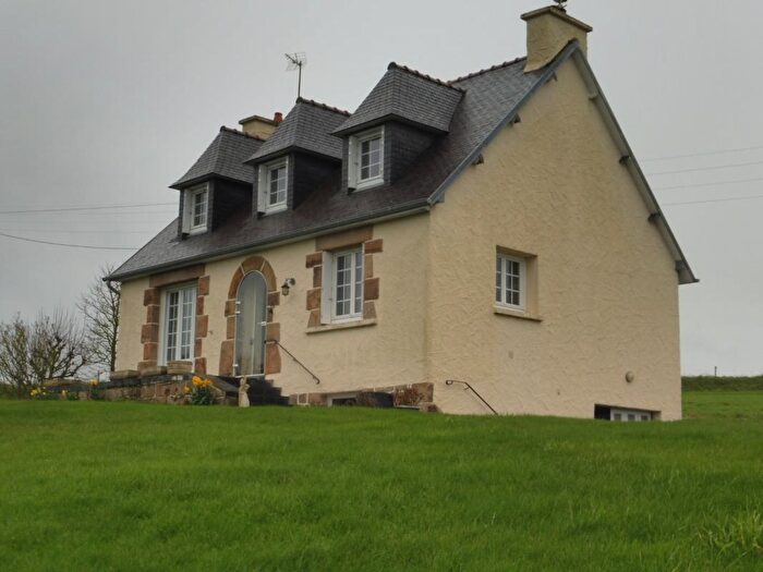 Maison à louer à Caouënnec-Lanvézéac