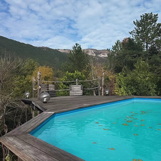 Maison à vendre - Saint-Étienne-de-Gourgas - 4 chambres