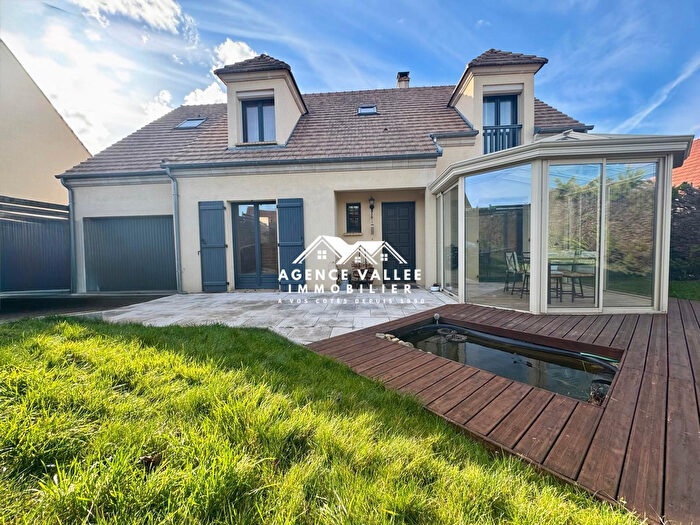 Maison à vendre - Saint-Pierre-du-Perray - 7 pièces - 5 chambres