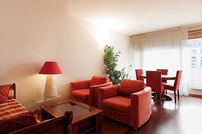 Gambetta, Courbevoie : Appartement 1 pièce à louer