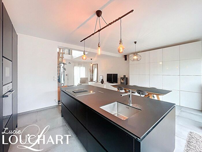 Maison à vendre - LHaÿ-les-Roses, Centre-ville - 7 pièces - 5 chambres