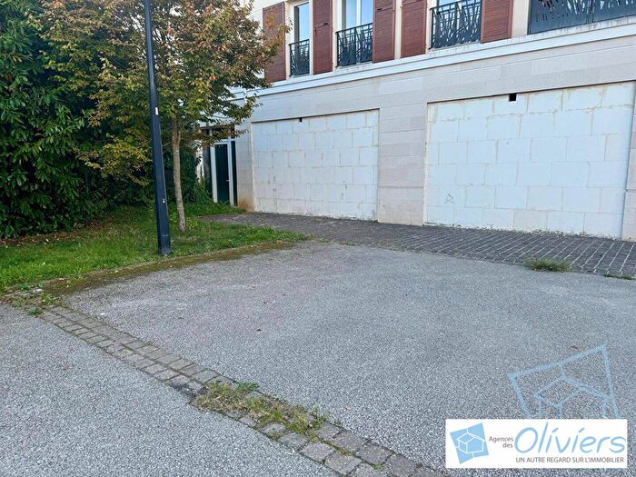 Appartement à louer - Chamfleury-Port Royal, Voisins-le-Bretonneux - 1 pièce